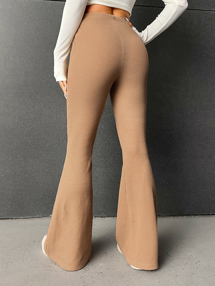 Letter Patched Flare Leg Pants FW22 - FD – velar.com.pk